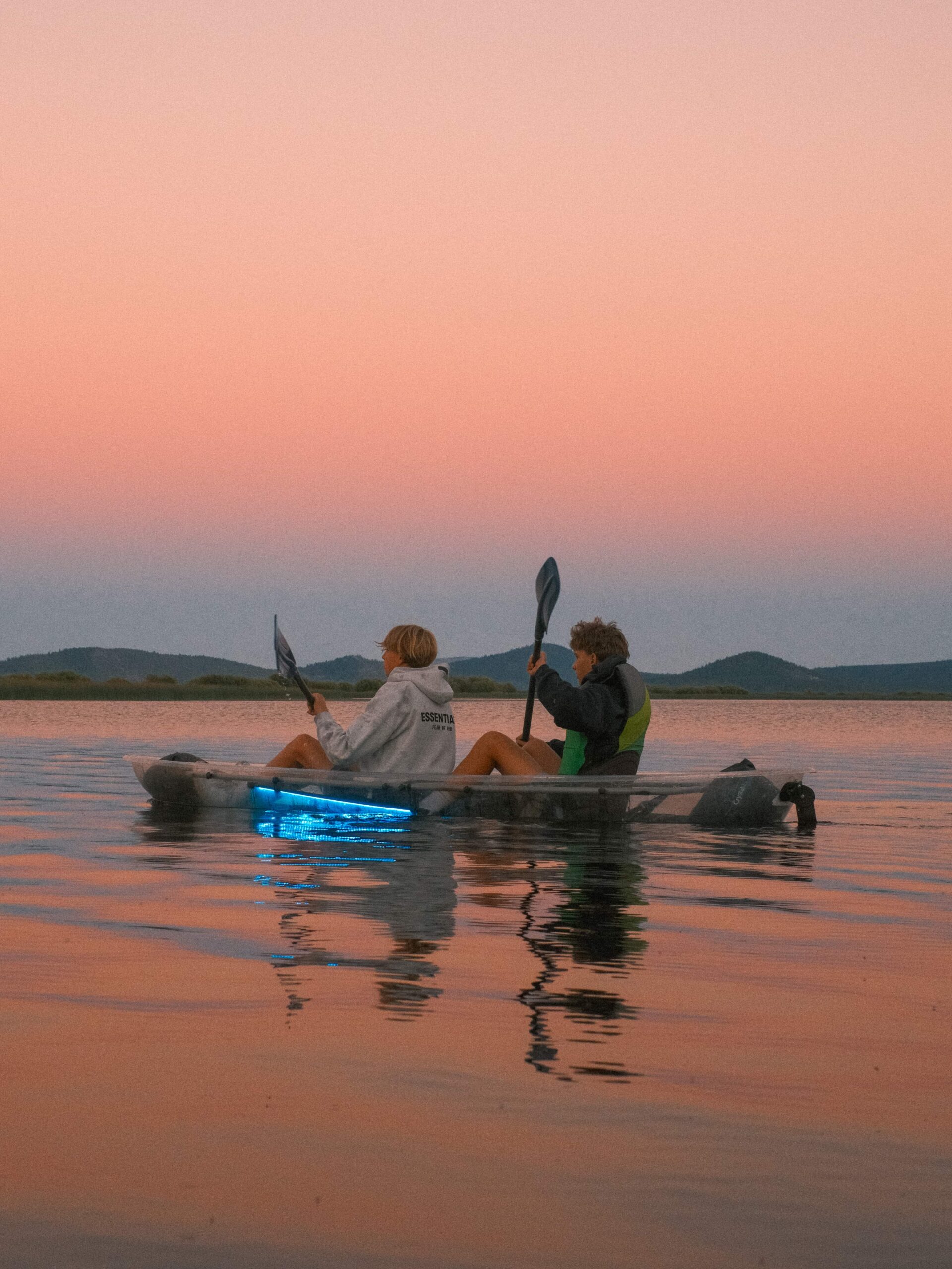 Night Time Kayaking Crater Lake - Klamath Falls, OR